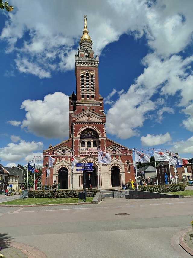 La Ville d'Albert - Pays du Coquelicot